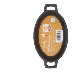 Dolly Parton | Kitchen | New Dolly Parton Au Gratin Mini Cast Iron Pan ...